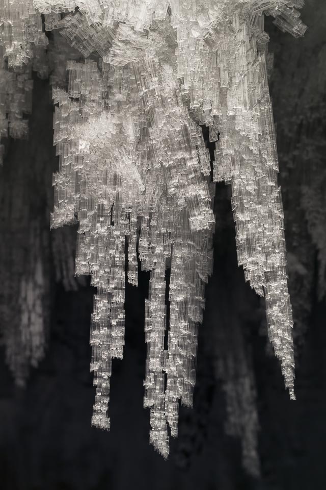 Otherworldly icescapes inside a historic Chicago cold storage facility ...
