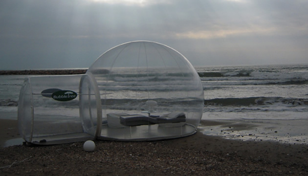 Transparent Bubble Tent lets you sleep underneath the stars - Ego ...