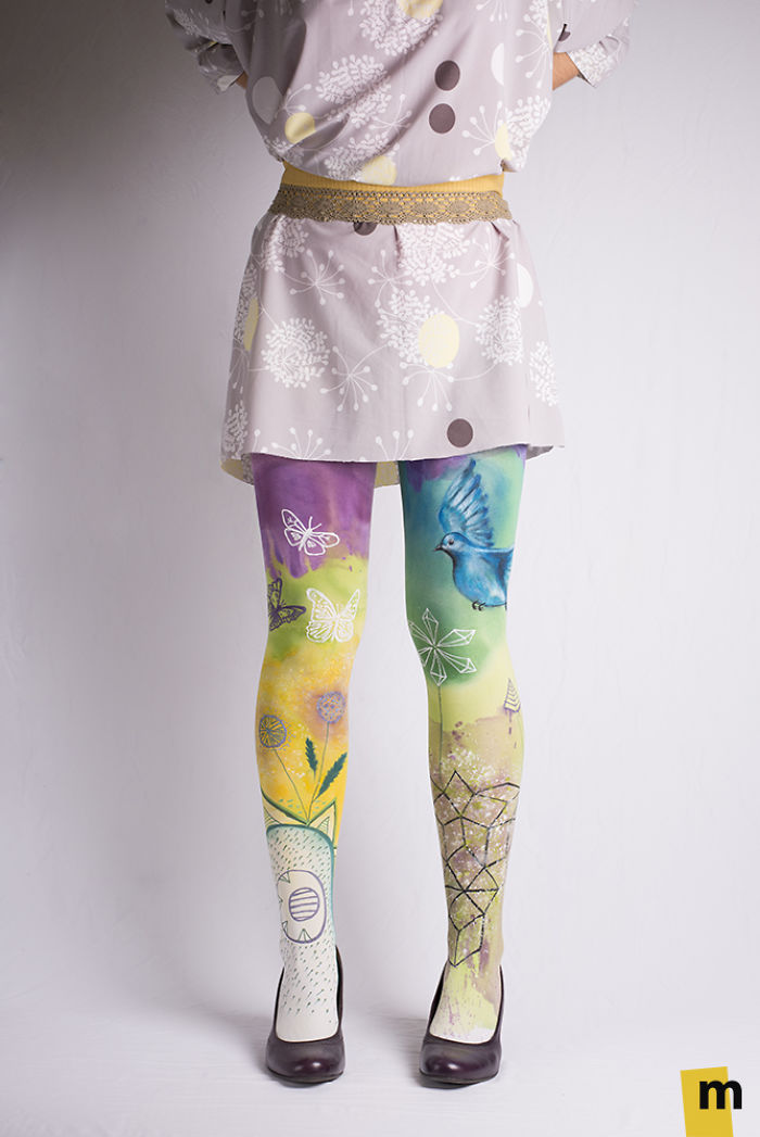 Hand-painted tights that let you walk in a piece of art - Ego - AlterEgo