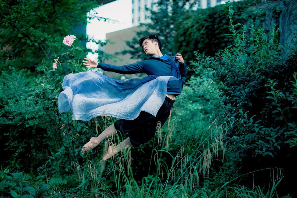 Fascinating ballet self-portraits by Mickael Jou - Ego - AlterEgo