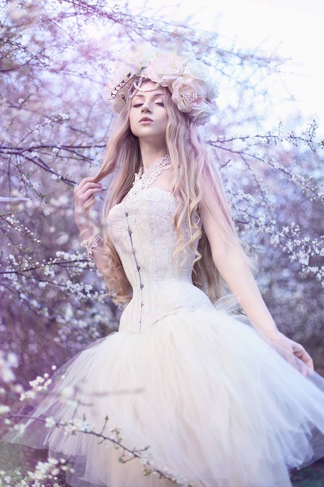 Mesmerizing photography by Polish cosplay model Absentia - Ego - AlterEgo